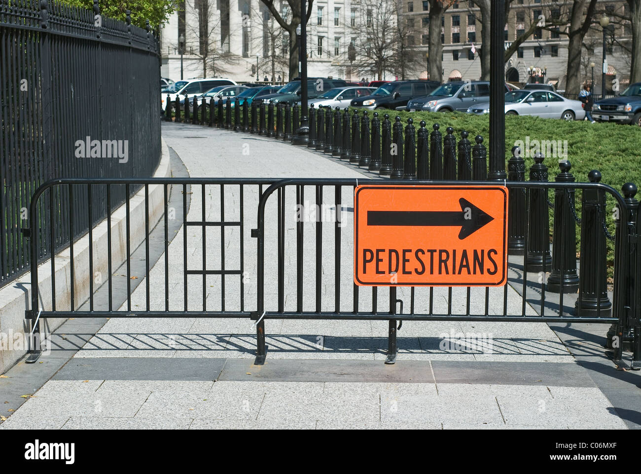 Pedestrian directional arrow hi-res stock photography and images - Alamy