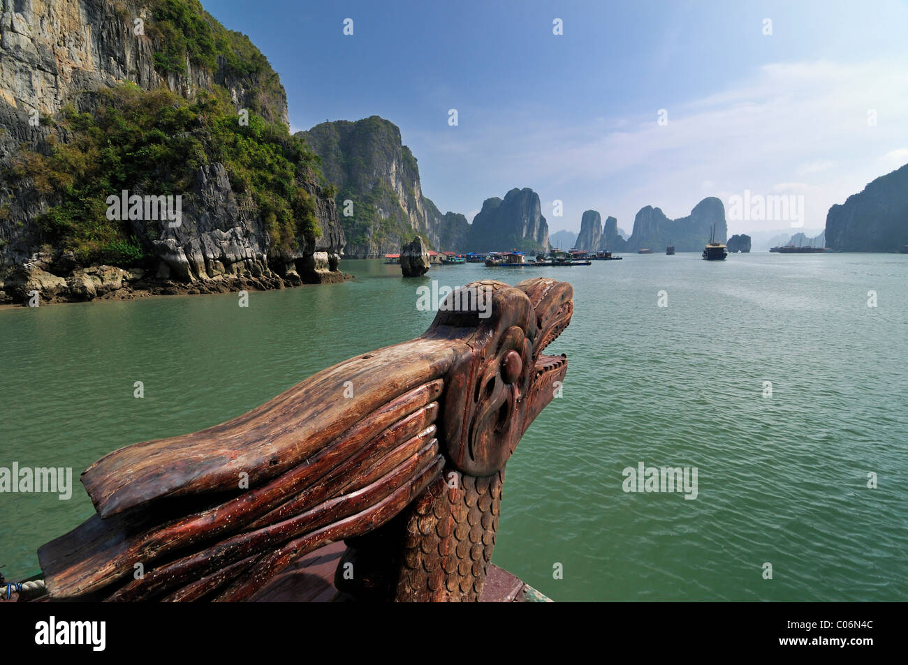 The sea dragon mythology hi-res stock photography and images - Alamy