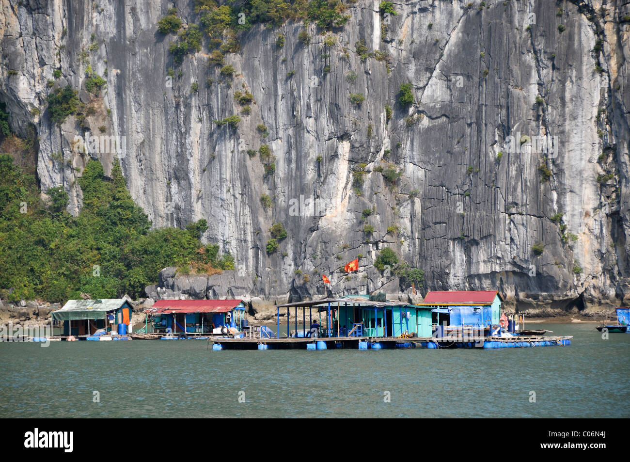 Floating village, Halong Bay, Vietnam, Southeast Asia Stock Photo - Alamy