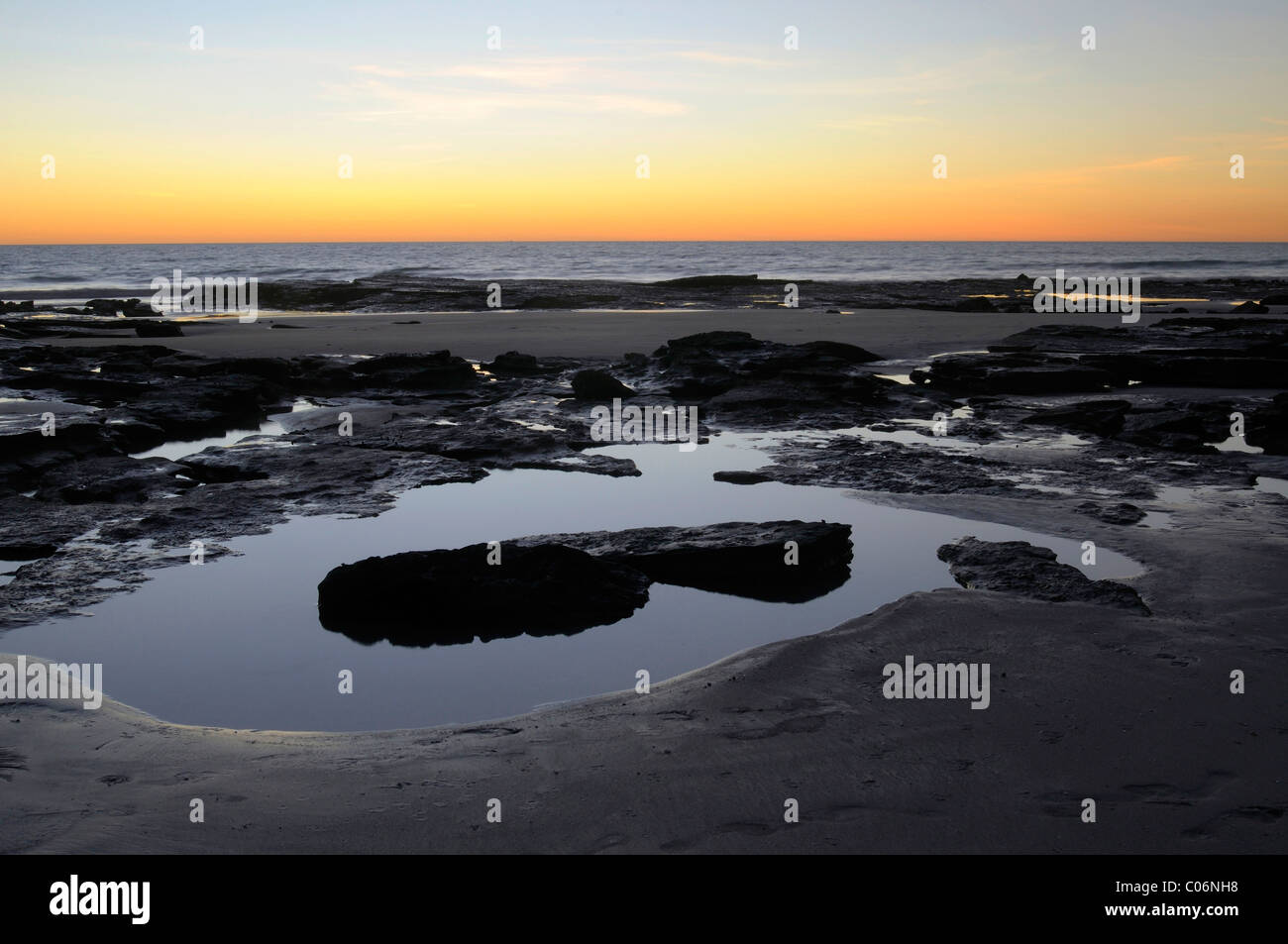 Australia sunset broome hi-res stock photography and images - Alamy