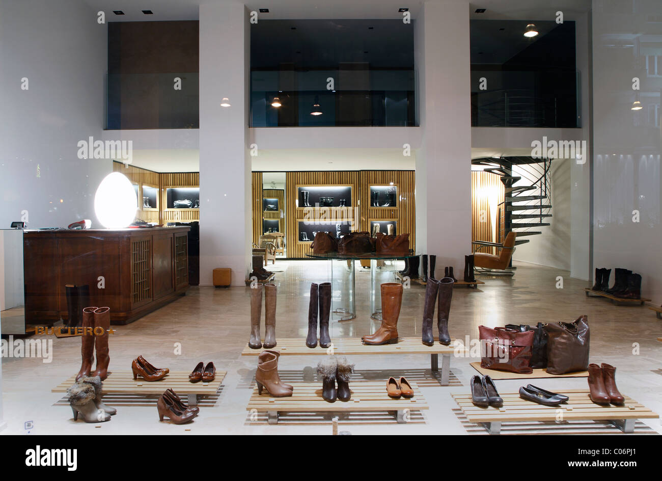 Shoes store in Milan, Italy Stock Photo - Alamy