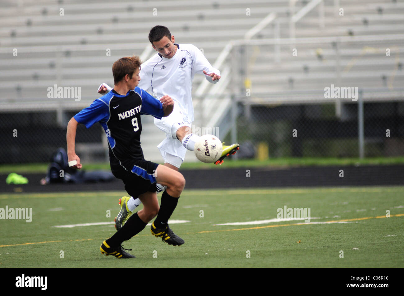 Goal scoring hi-res stock photography and images - Alamy