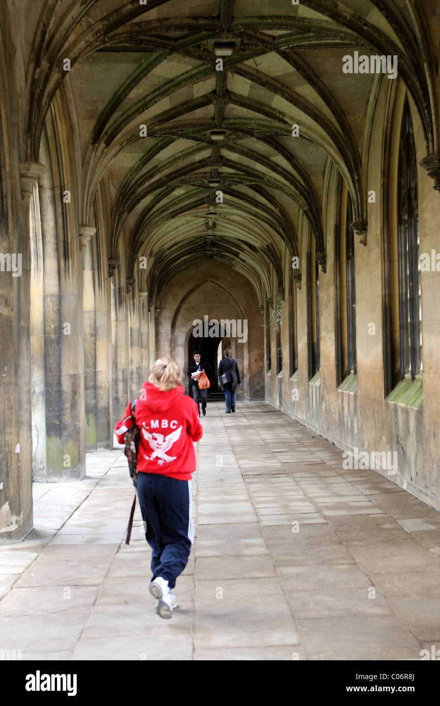 CAMBRIDGE UNIVERSITY STUDENTS Stock Photo - Alamy