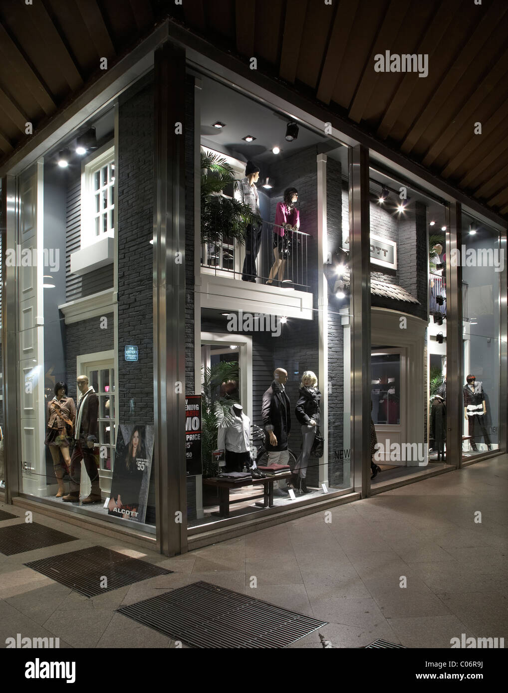 Male fashion store in Milano, Italy Stock Photo - Alamy