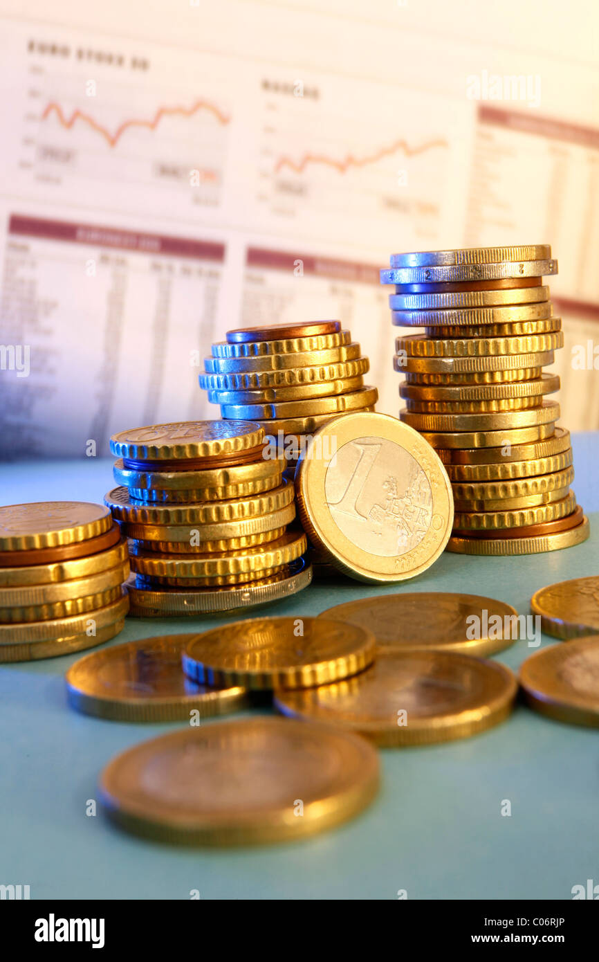 Finance themes hi-res stock photography and images - Alamy