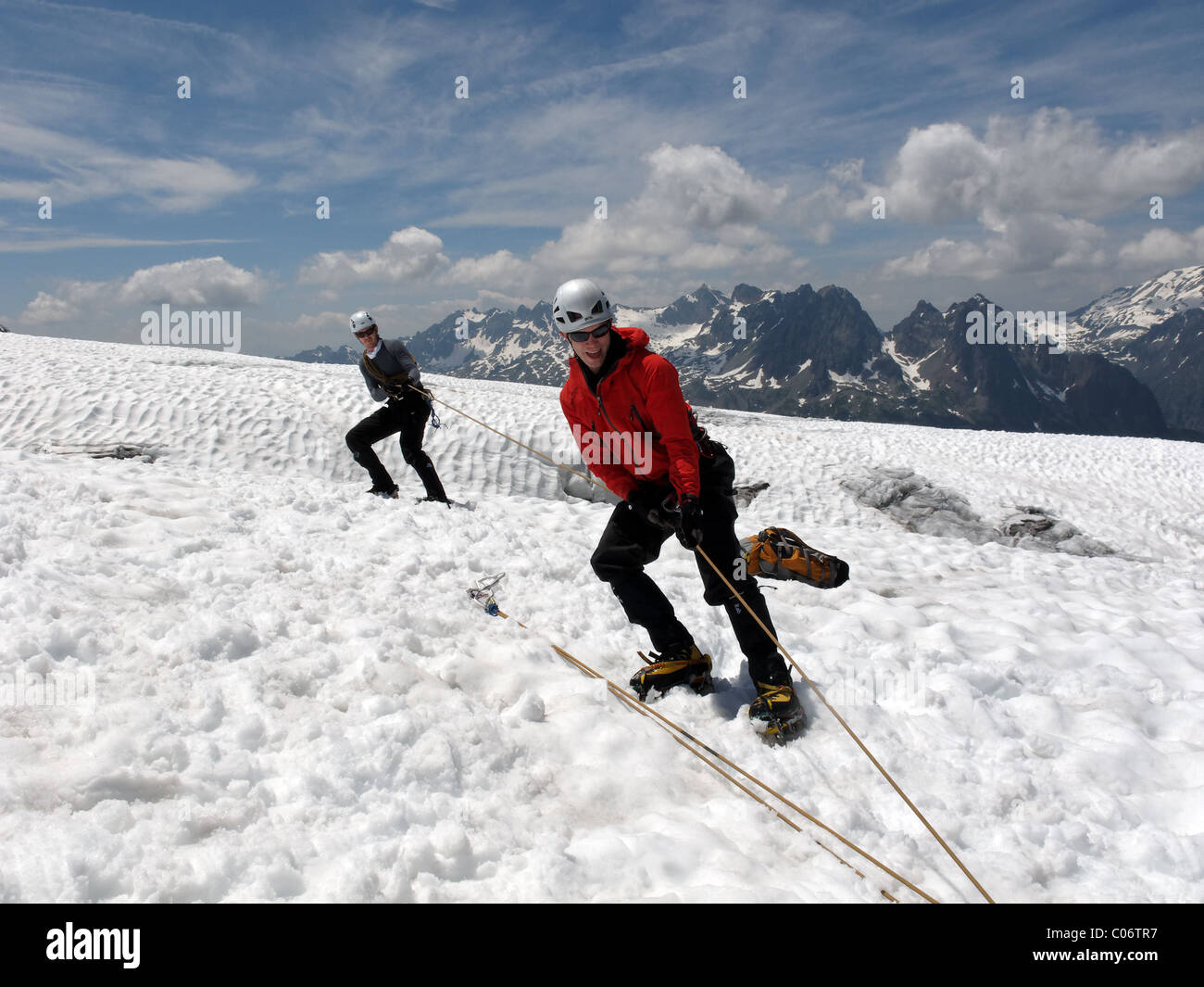 Crevasse rescue practice on the Le Tour glacier, near Chamonix Stock ...