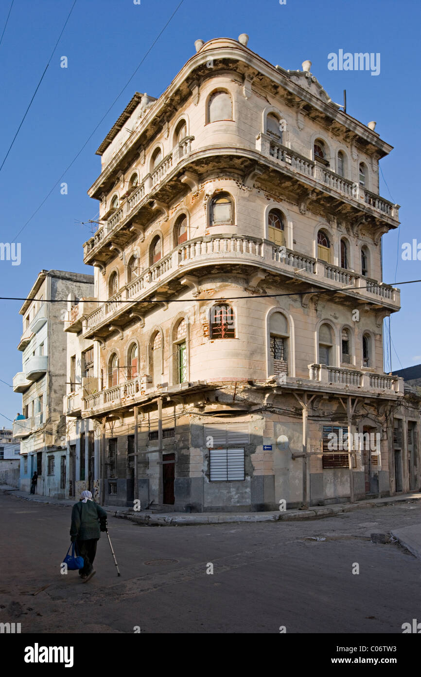 Old run down corner building in Havana Cuba Stock Photo - Alamy