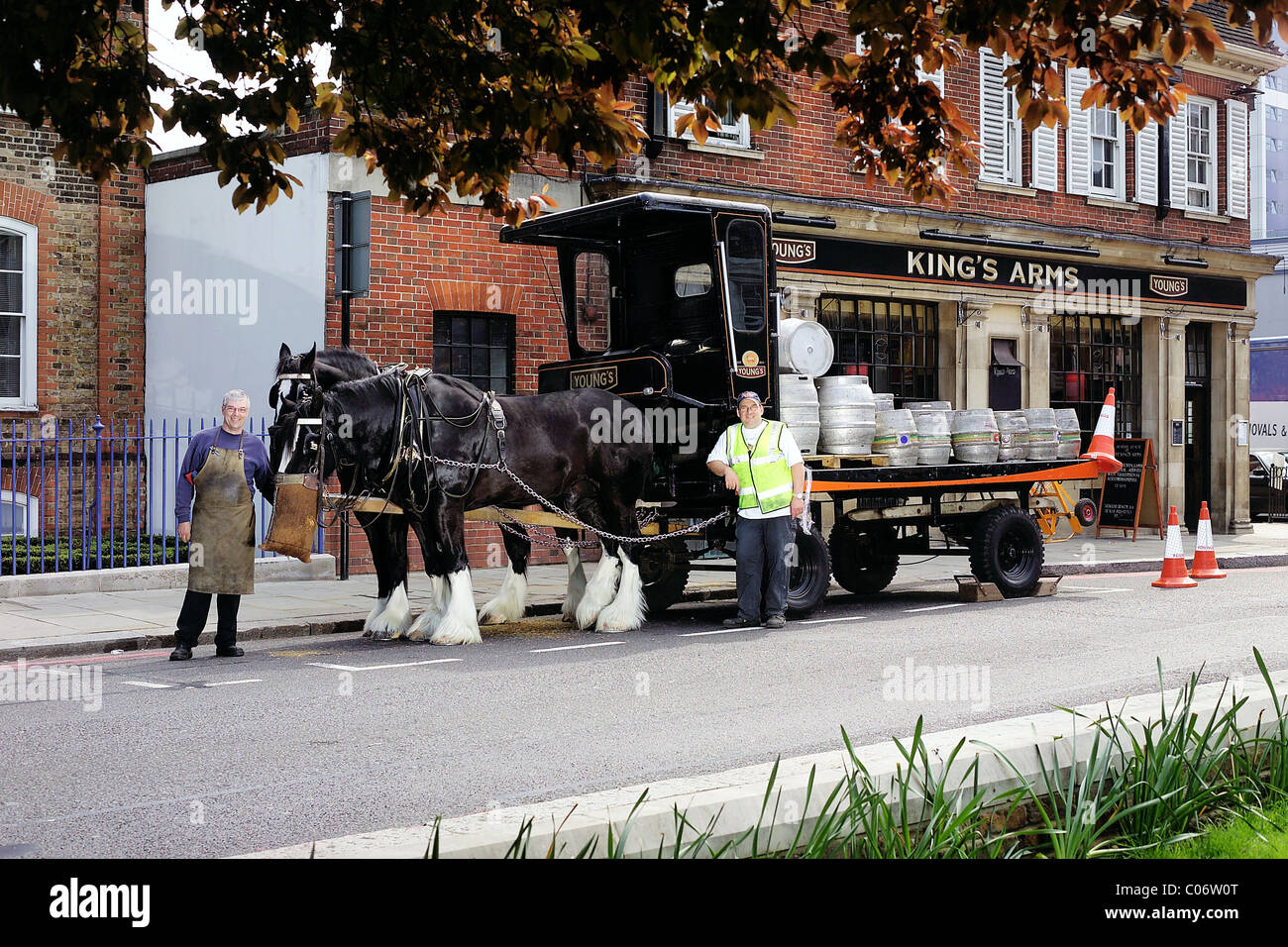 Dray Horses Beer High Resolution Stock Photography and Images - Alamy