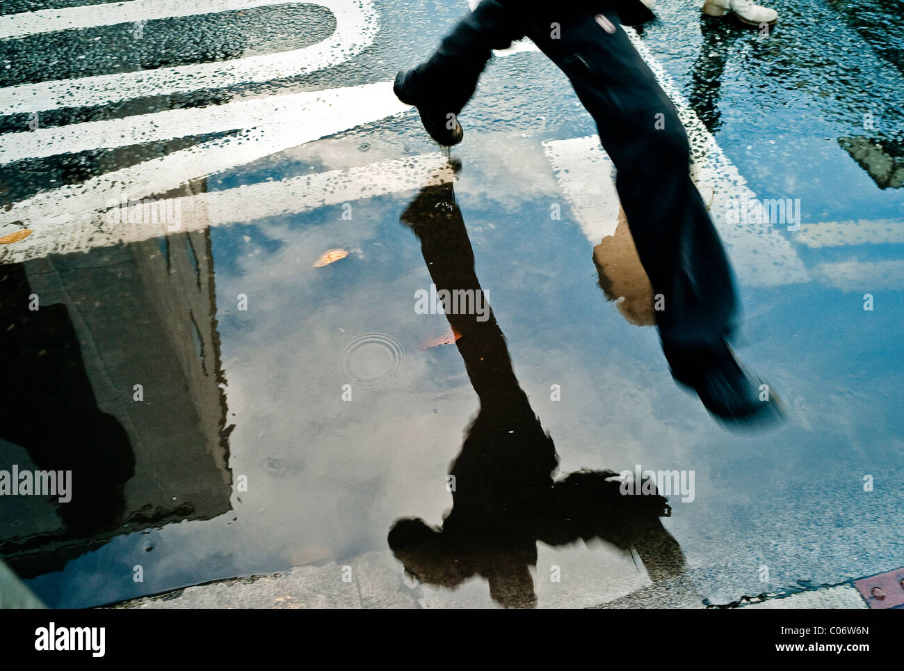 Puddle jump hi-res stock photography and images - Alamy