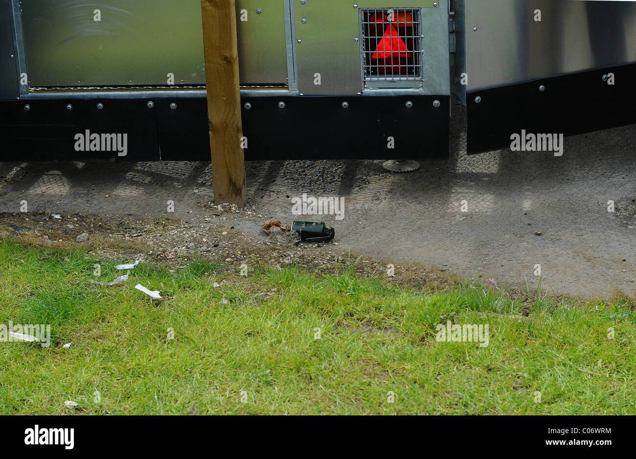 Police throwing gas canister hi-res stock photography and images - Alamy