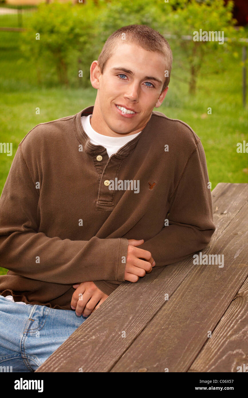 A 17 year old teenage high school student Stock Photo - Alamy