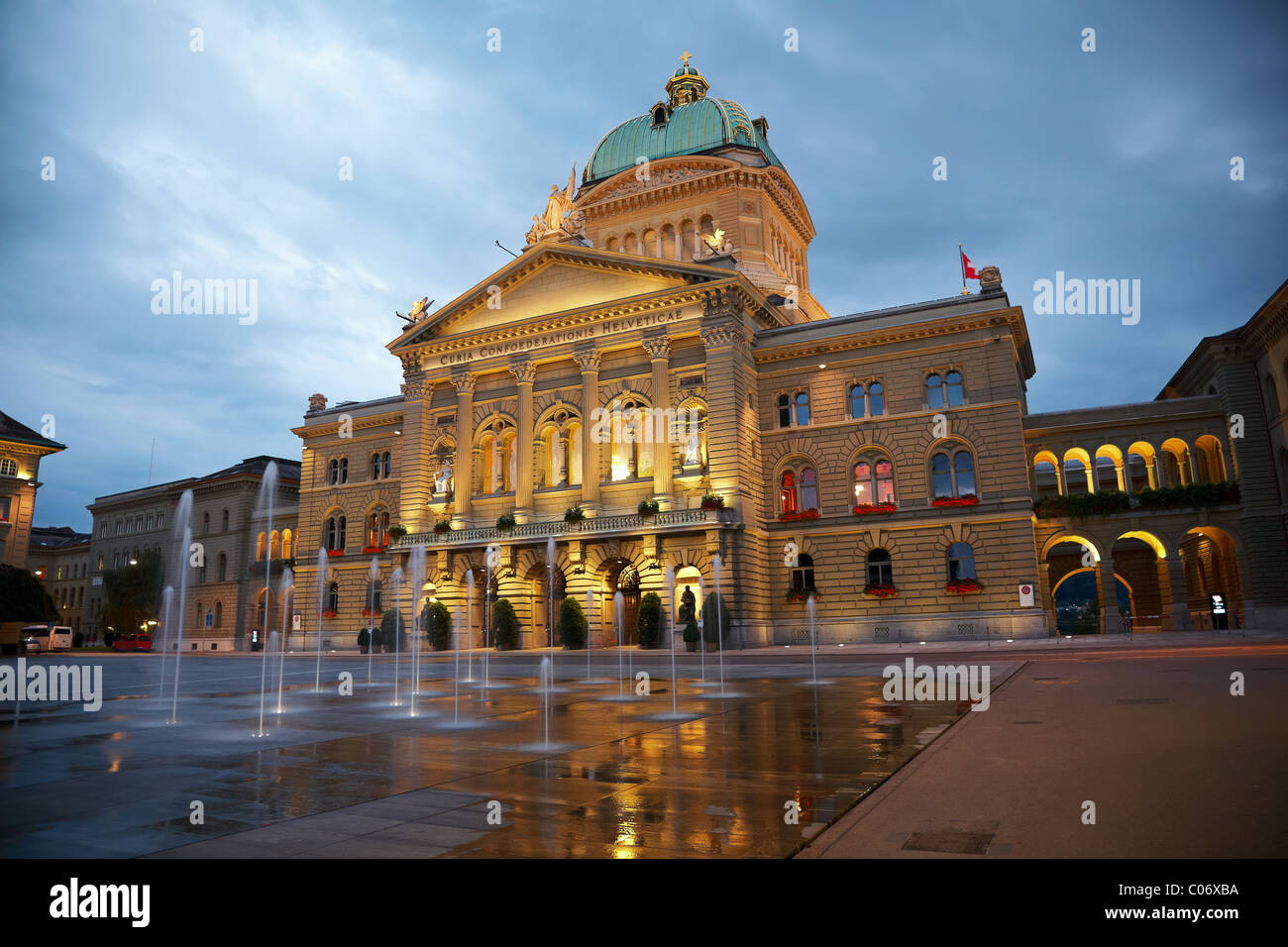 Swiss federal palace hi-res stock photography and images - Alamy