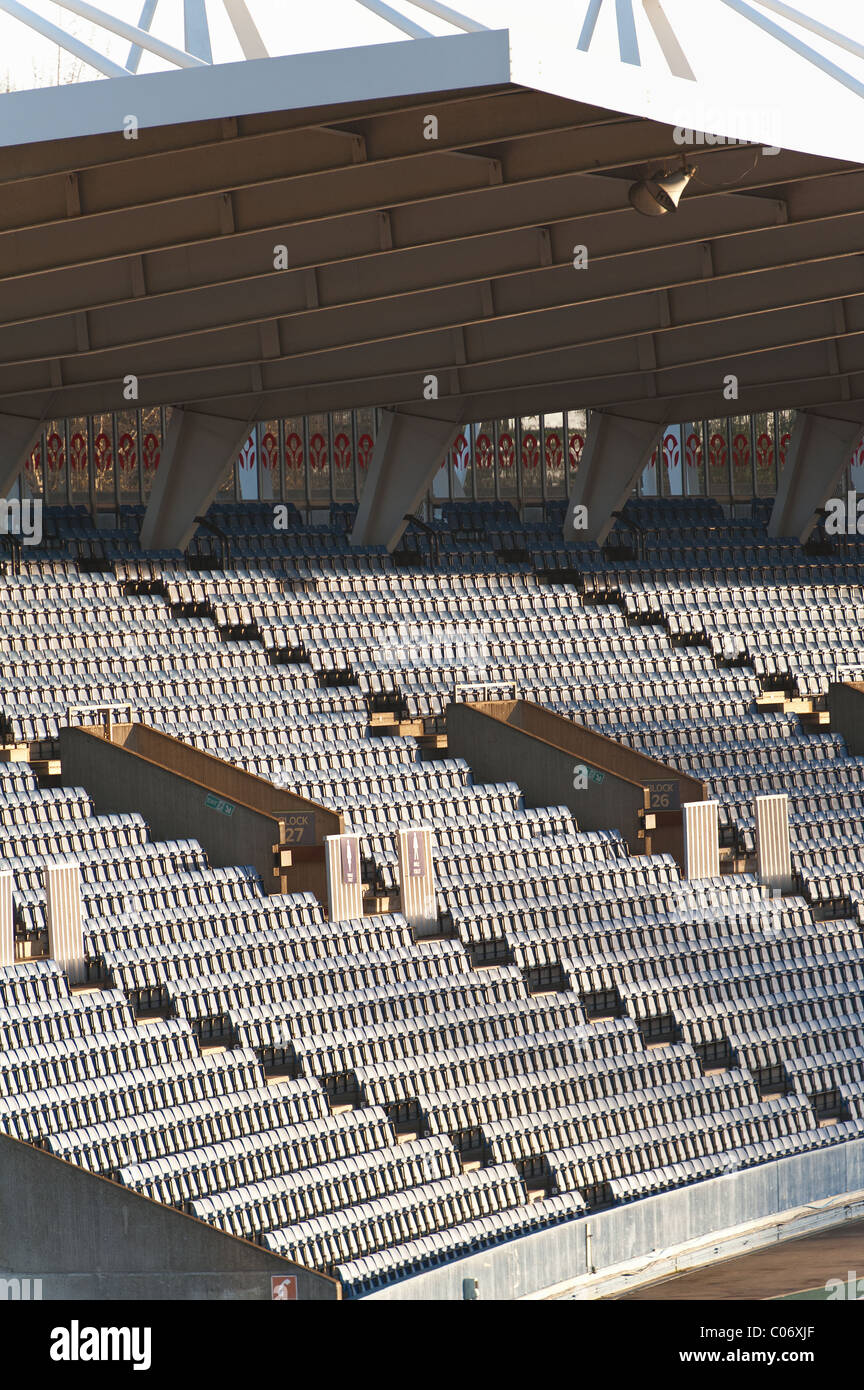 Crystal Palace Centre athletics track stand Stock Photo - Alamy