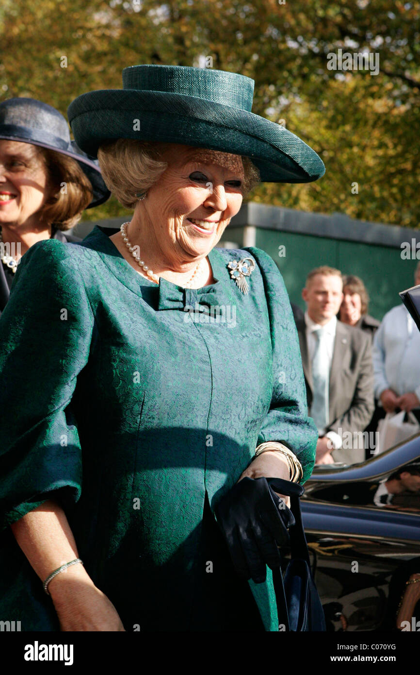 Queen Beatrix attends the opening of "Hollanders in Beeld" exhibition ...