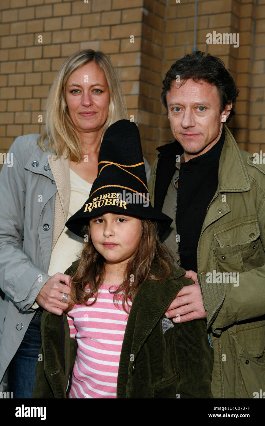 Simone Pape, Fiona Pape, Axel Pape "Die drei Raeuber" aftershow party ...