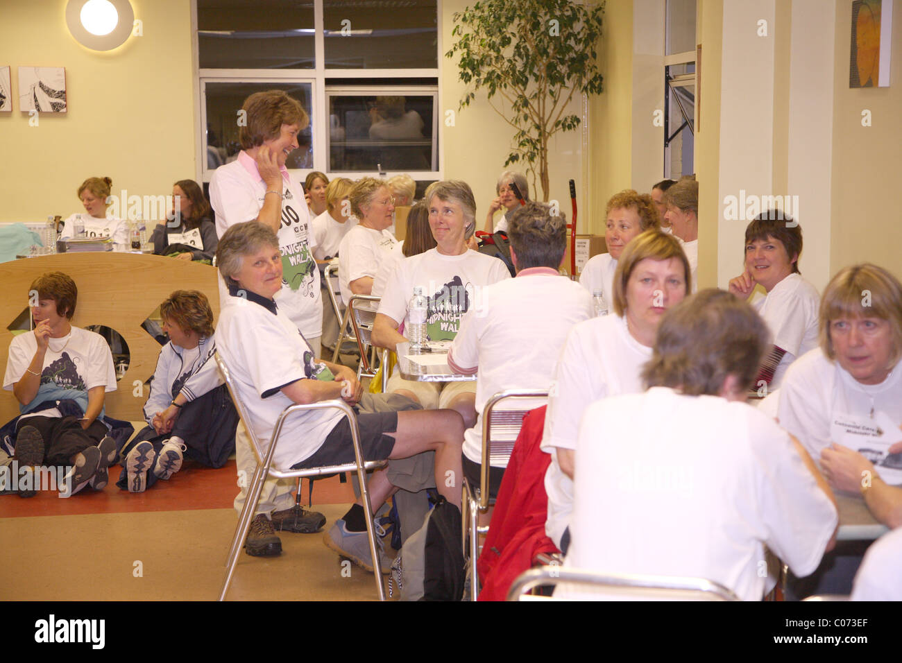 Charity walkers hi-res stock photography and images - Alamy