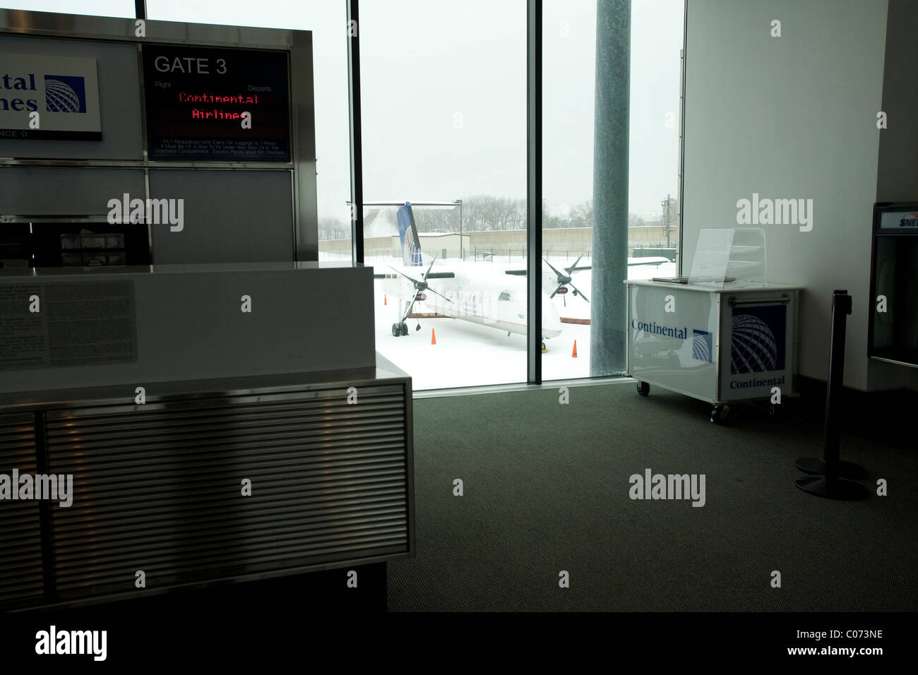 Continental Airlines gate remains empty during the shutdown of Bradley ...