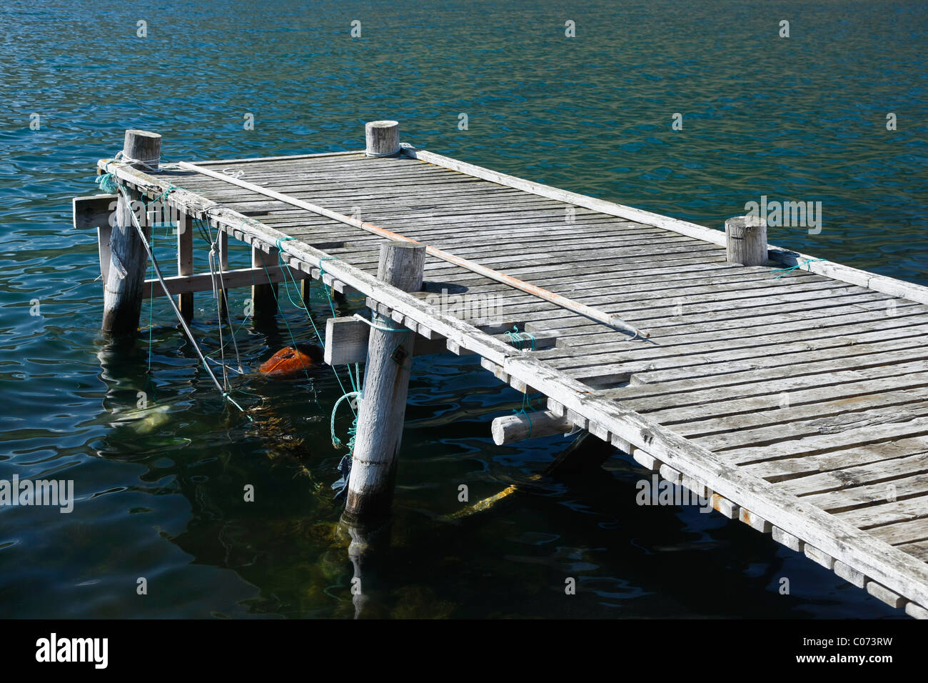 Ocean fishing on pier hi-res stock photography and images - Alamy