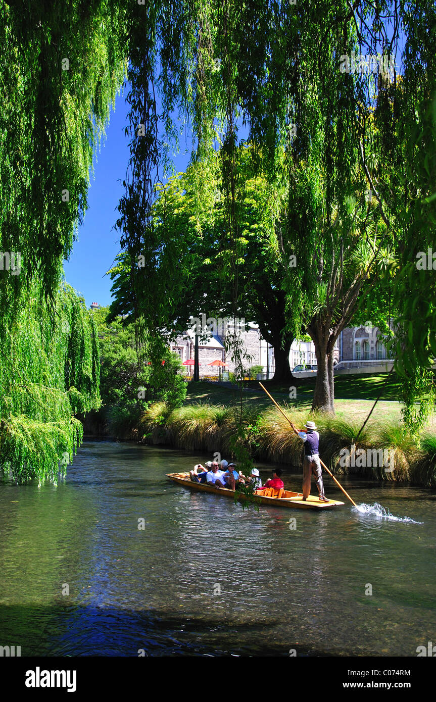 Punting on River Avon, Christchurch, Canterbury Region, South Island ...