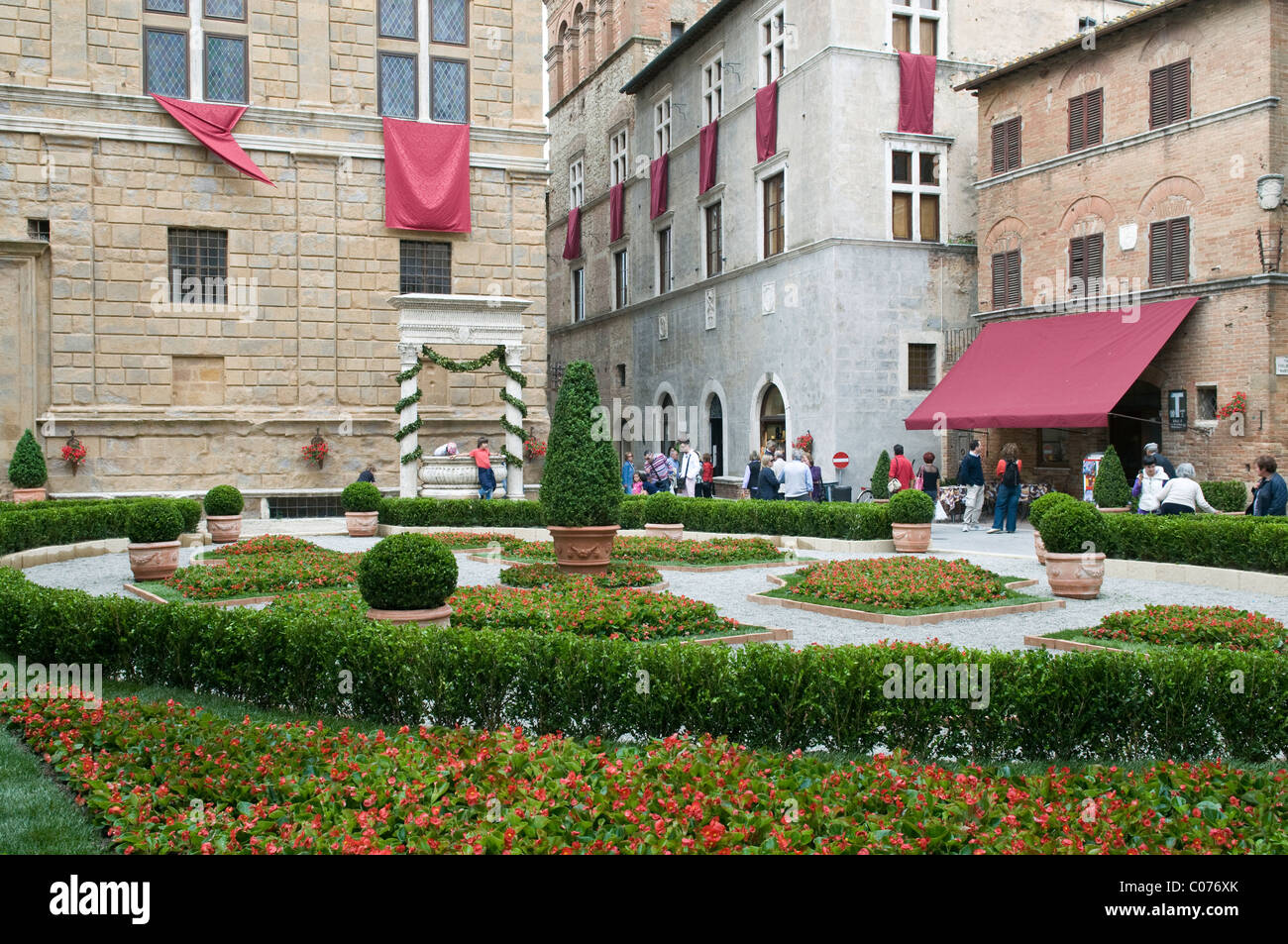 Palazzo Piccolomini, (Piccolomini Palace), Pienza, UNESCO World ...