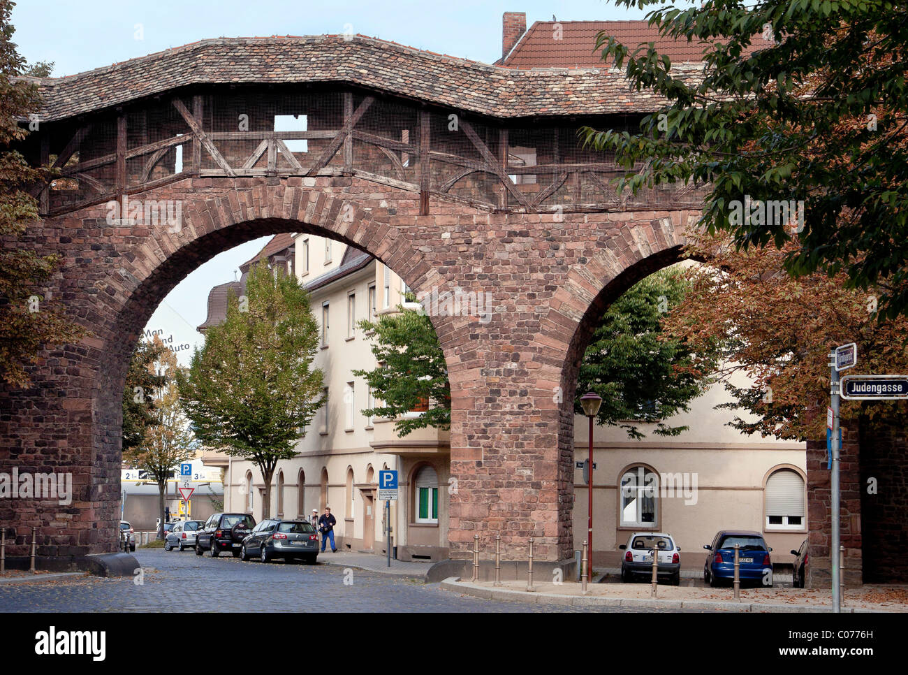 City gate, city walls of Worms, Rhine-Hesse region, Rheinland ...