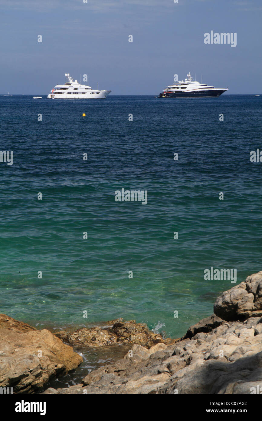 Motor yachts Kahalani, Feadship ship yard, length 55.05 meters, built ...