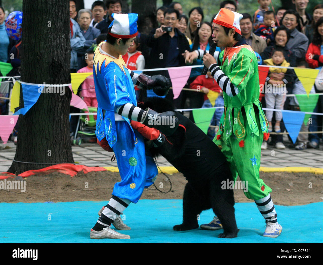 ANIMAL ?SPORTS DAY? This cruel ?animal sports day? is still common ...