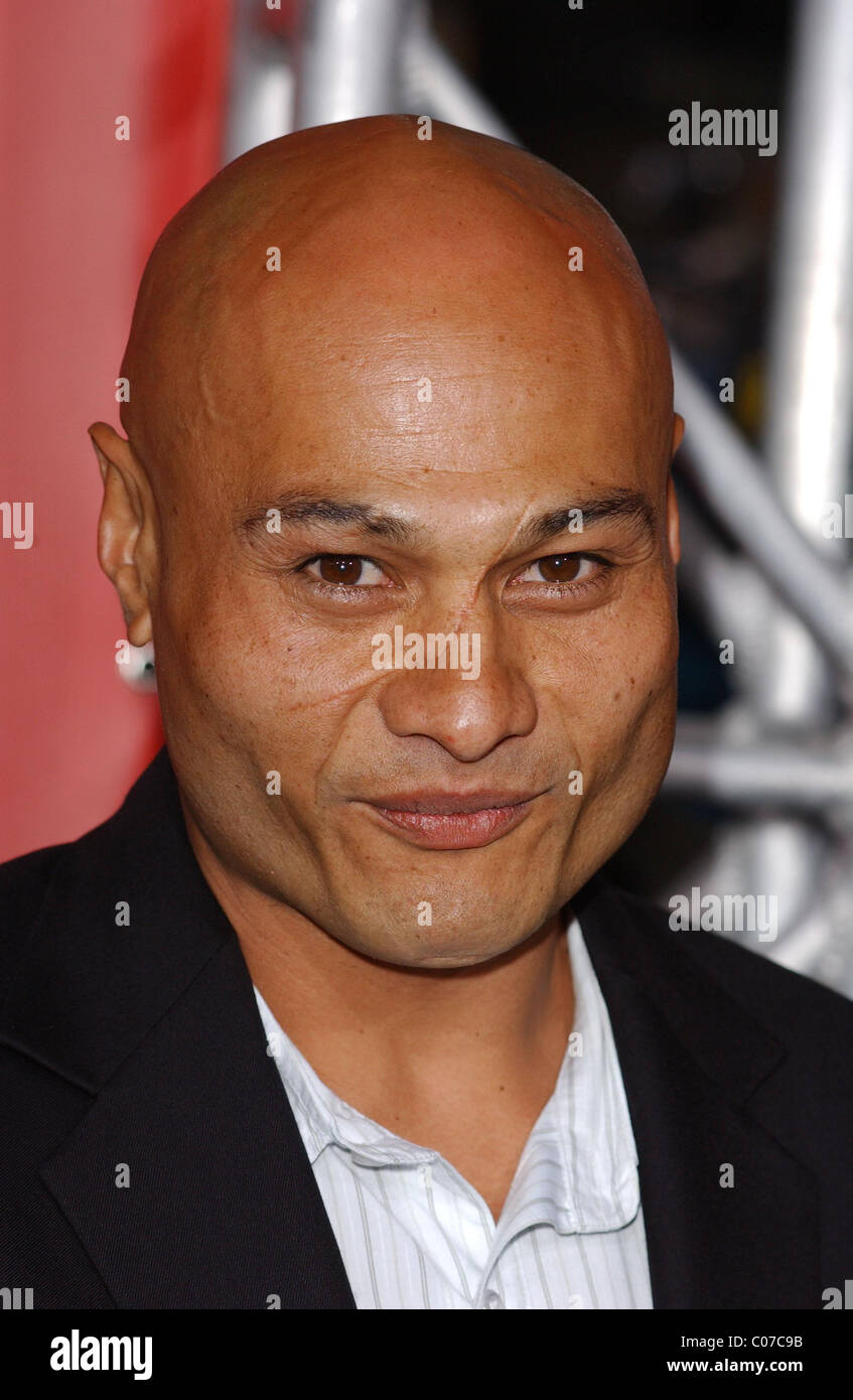 Andrew Stehlin '30 Days of Night' premiere at Grauman's Chinese Theatre ...