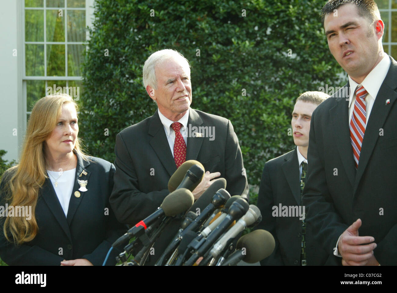 Maureen Murphy (mother), Daniel Murphy (father), John Murphy (brother ...