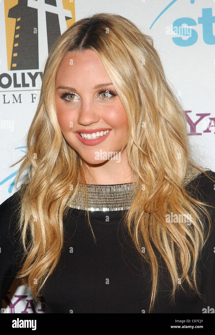 Amanda Bynes Hollywood Film Festival 11th Annual Hollywood Awards Gala ...