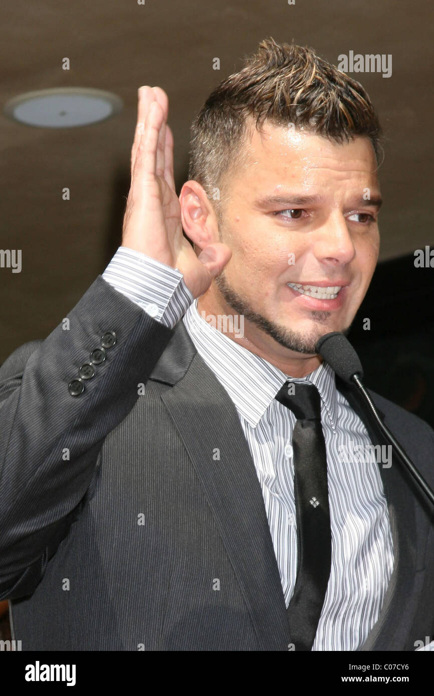 Ricky Martin is honoured with the 2,351th star on the Hollywood Walk of ...