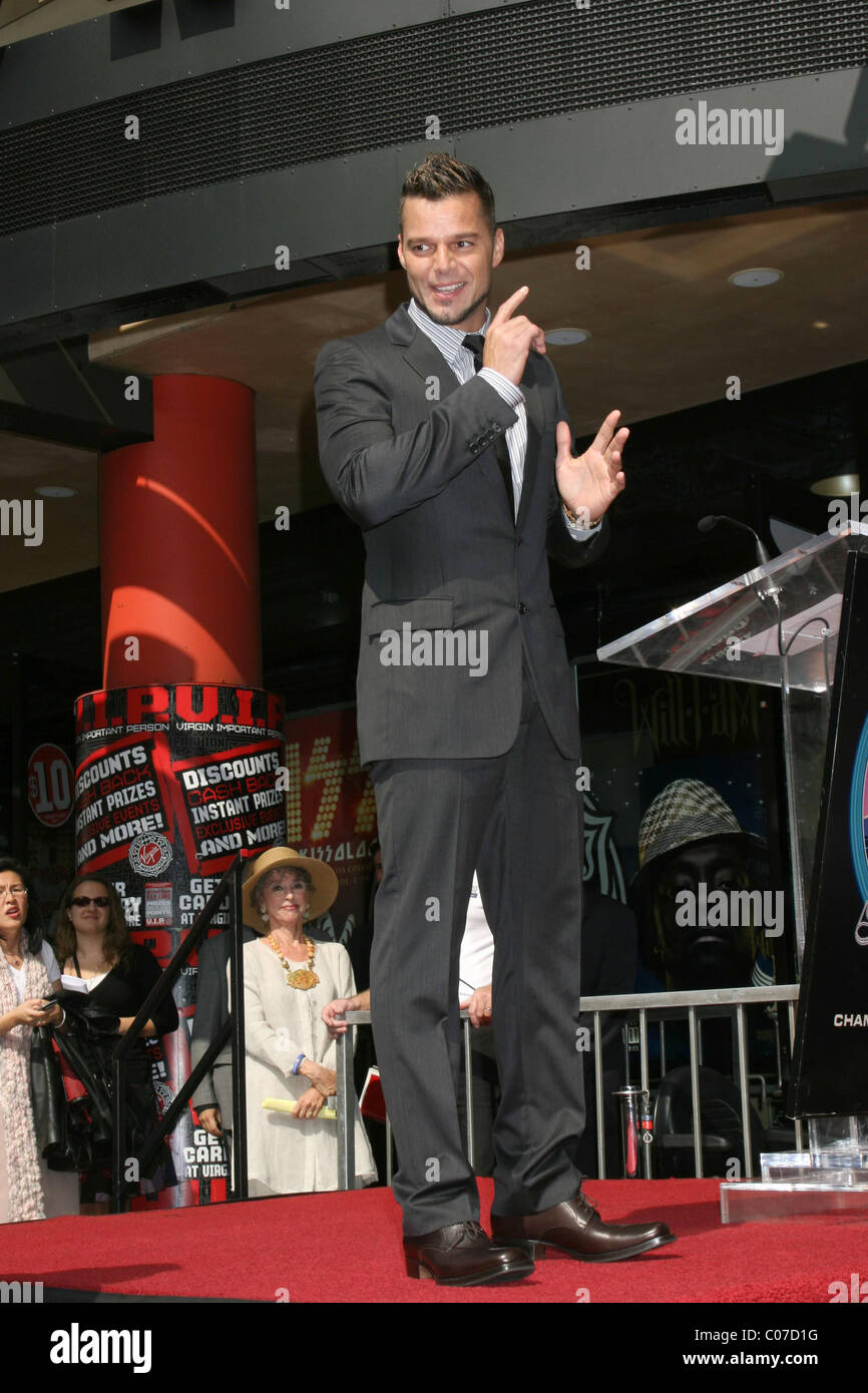 Ricky Martin is honoured with the 2,351th star on the Hollywood Walk of ...