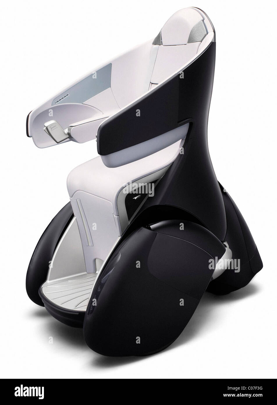 The i-REAL Concept Vehicle Toyota plans to exhibit eight concept ...