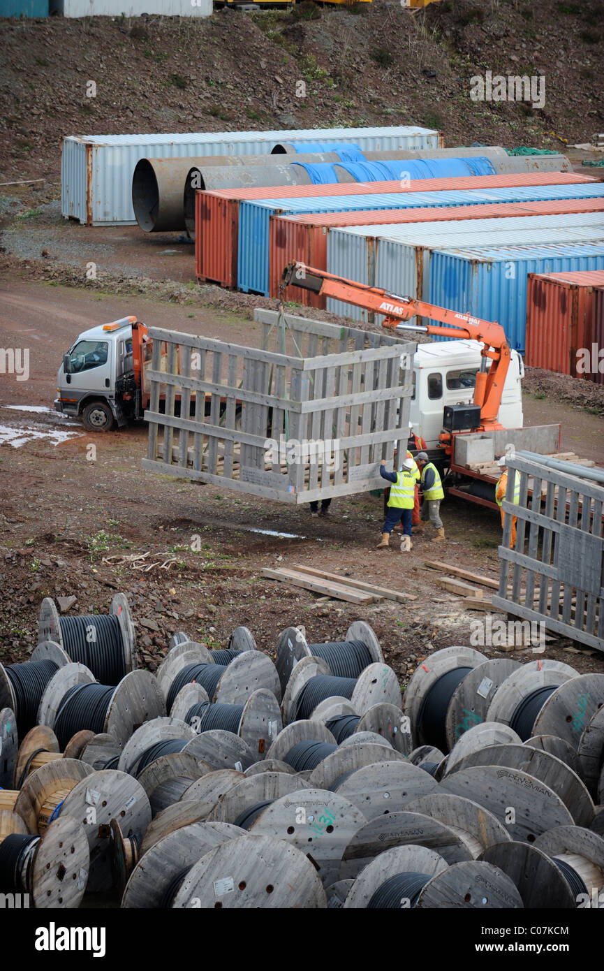Construction site containers hi-res stock photography and images - Alamy