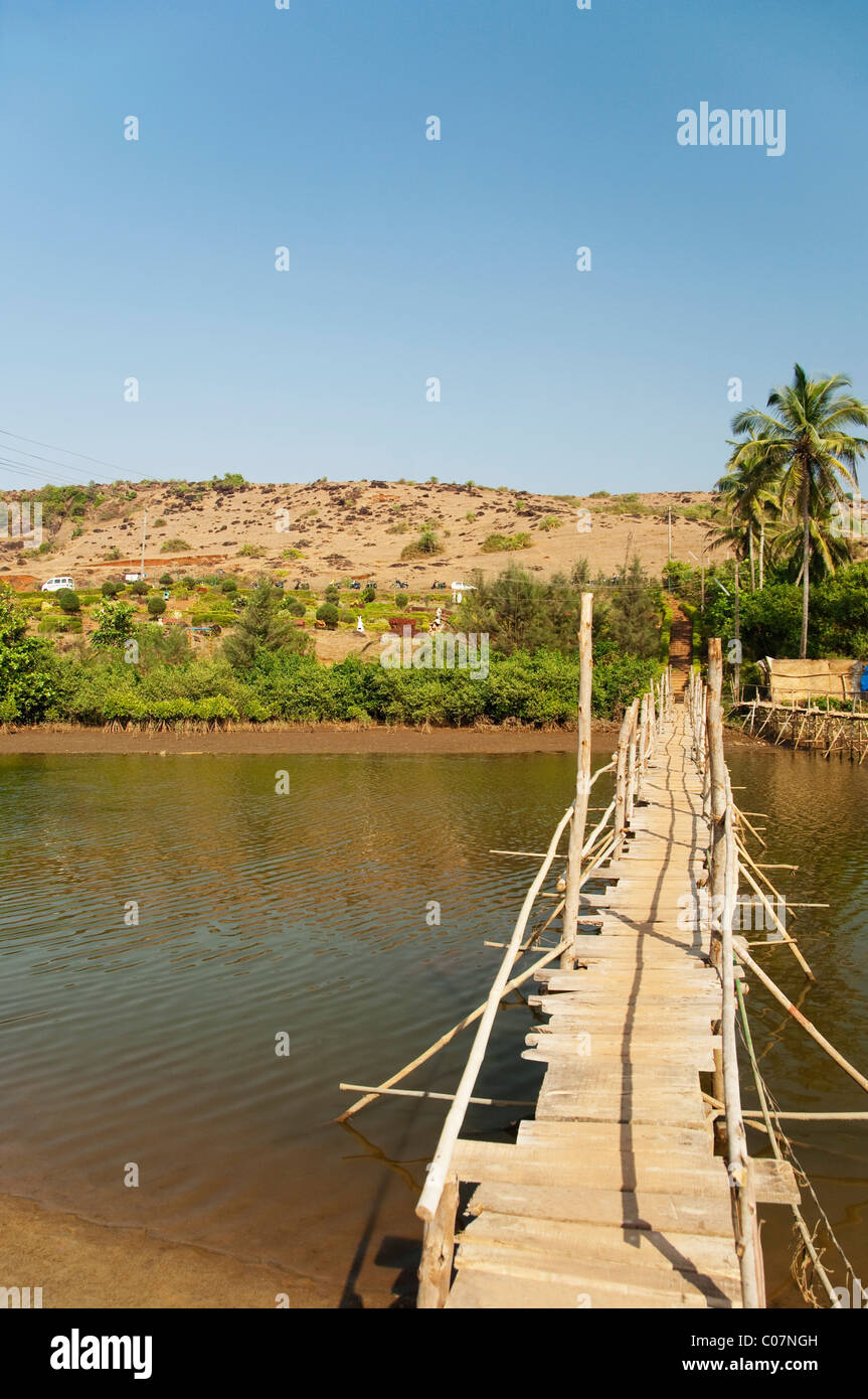 Bridge in goa hi-res stock photography and images - Alamy