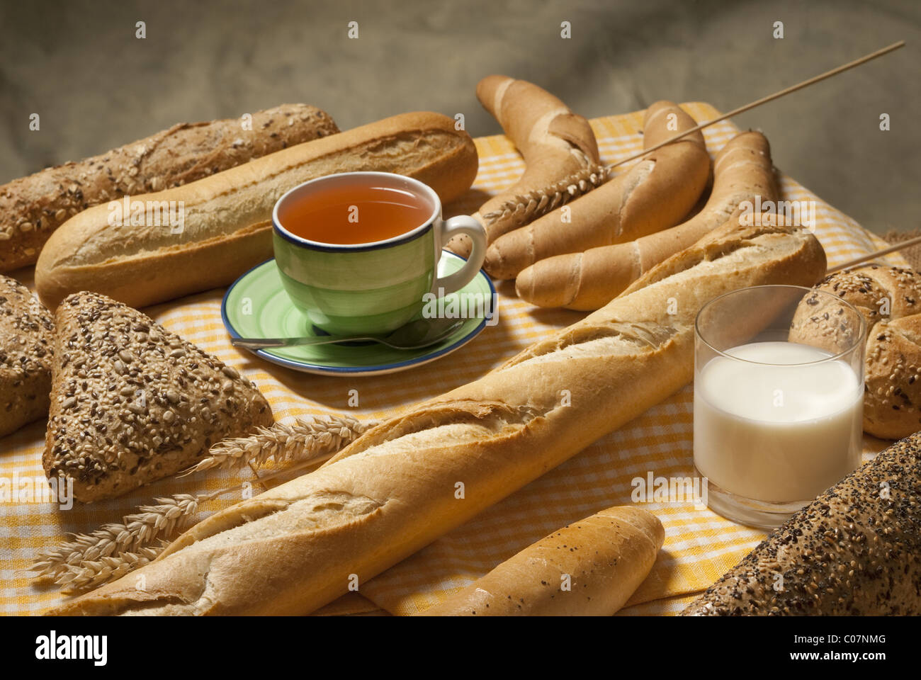 bread with tea Stock Photo - Alamy