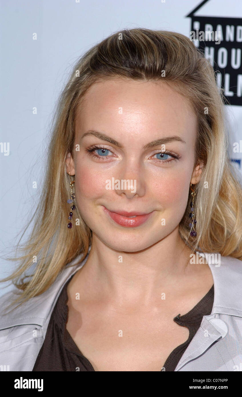 Amanda Walsh's Instagram, Twitter & Facebook on IDCrawl