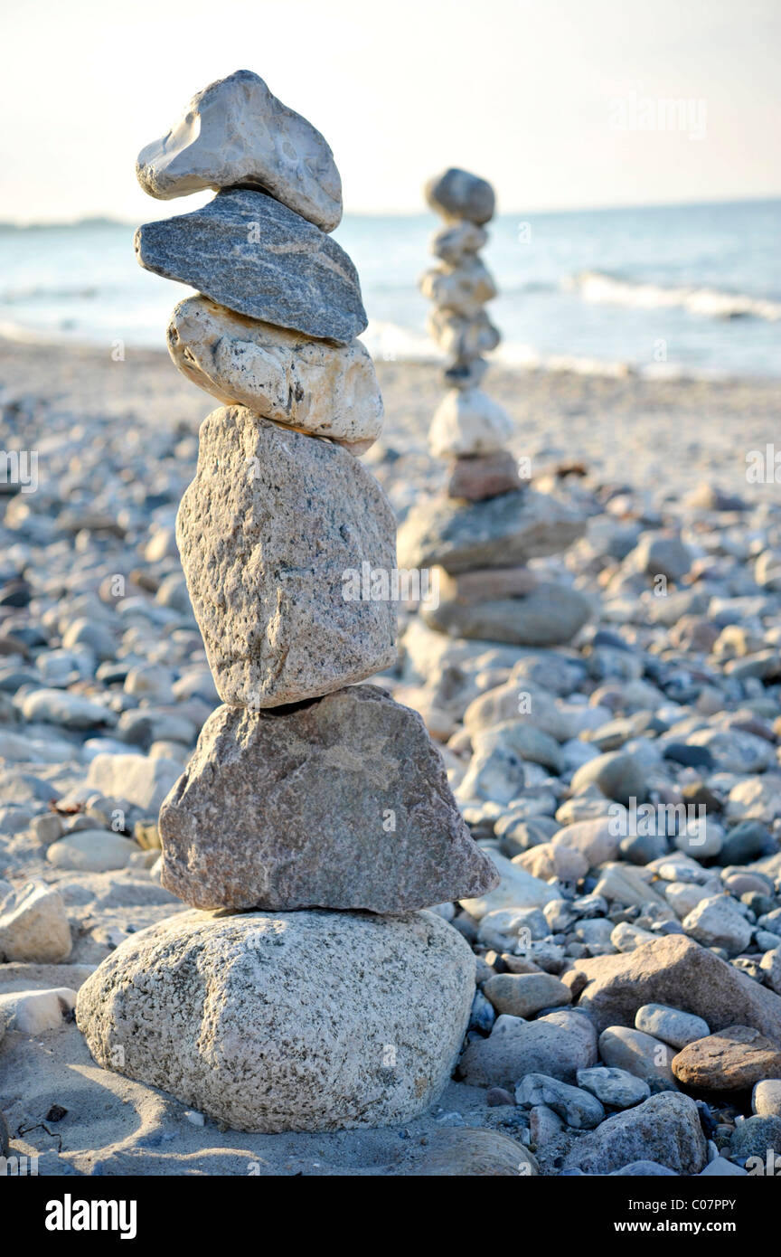 Stone towers hi-res stock photography and images - Alamy