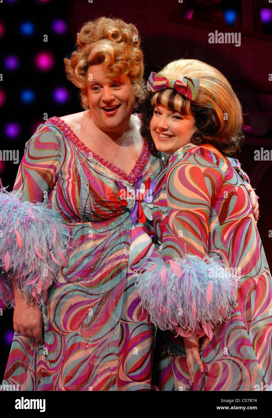 Leanne Jones and Michael Ball Hairspray - photocall at Shaftesbury ...