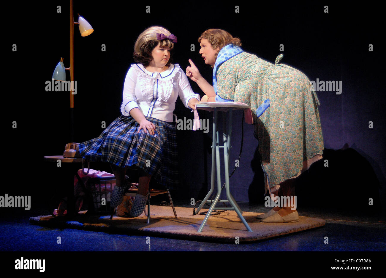 Leanne Jones and Michael Ball Hairspray - photocall at Shaftesbury ...