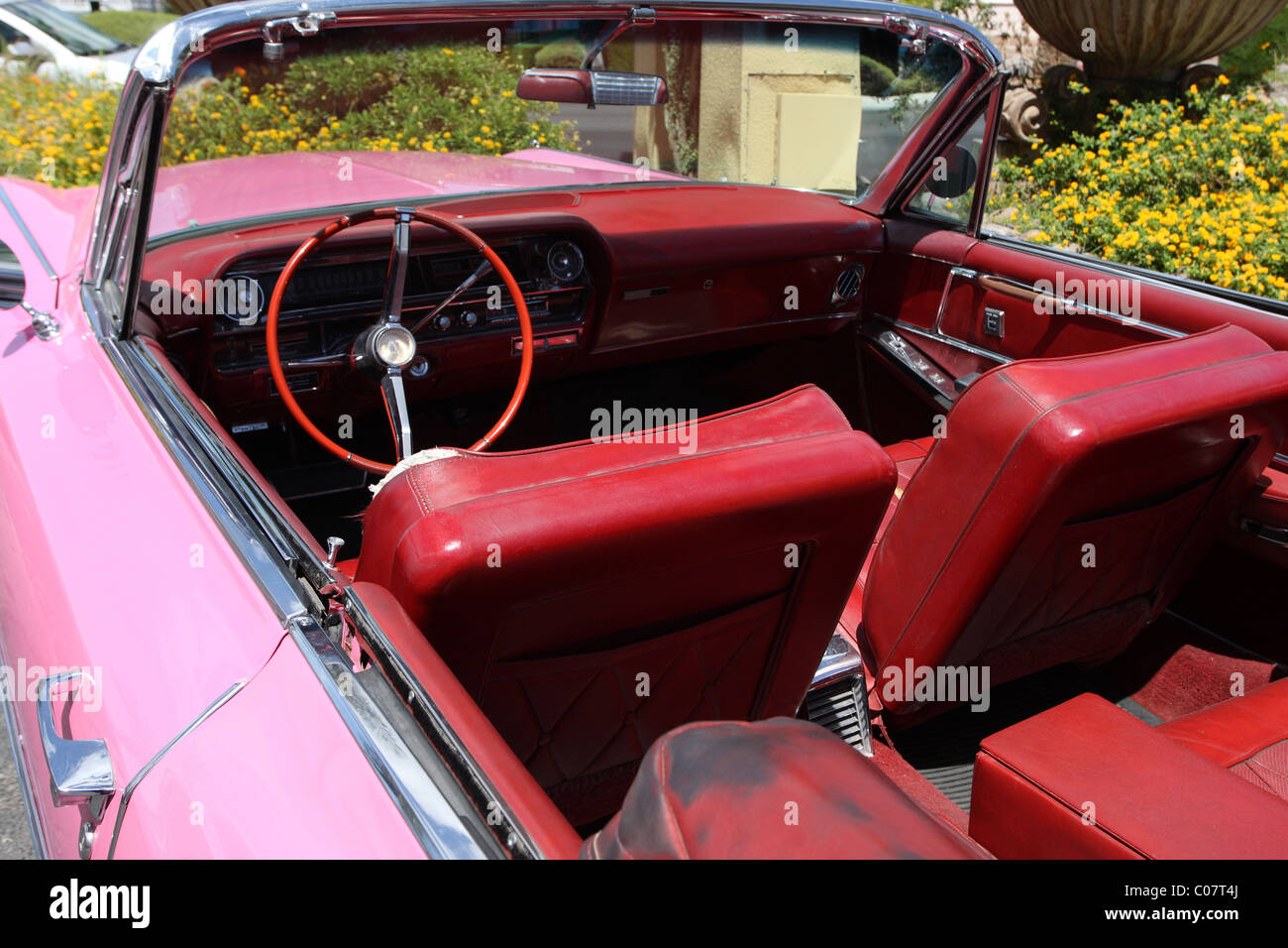 Pink cadillac convertible hi-res stock photography and images - Alamy