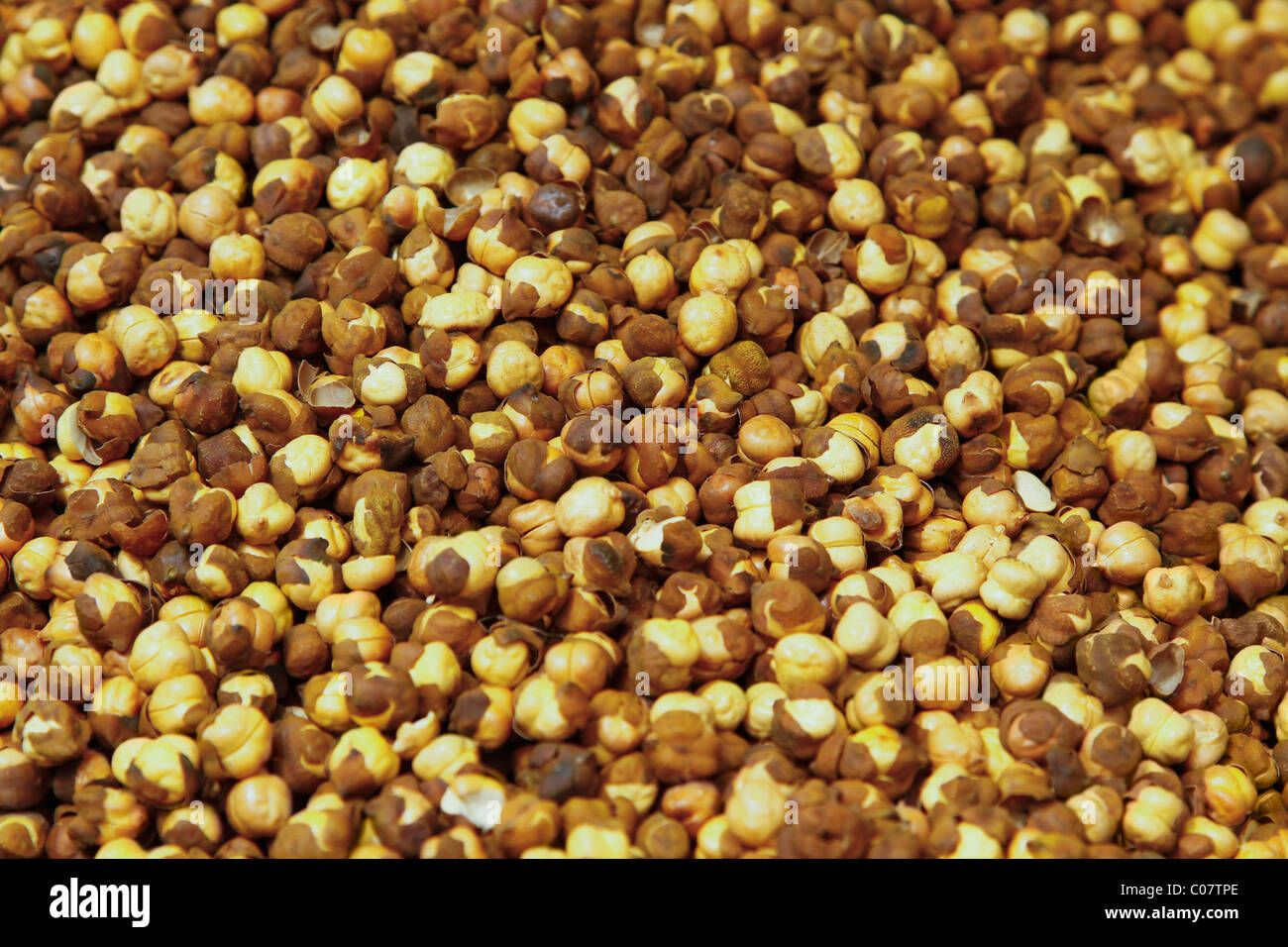 Roasted gram hi-res stock photography and images - Alamy