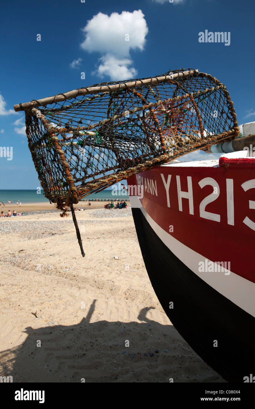 Crab pot boat hi-res stock photography and images - Alamy