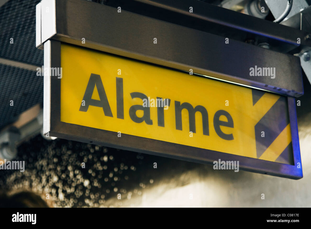 Paris railroad station hi-res stock photography and images - Alamy