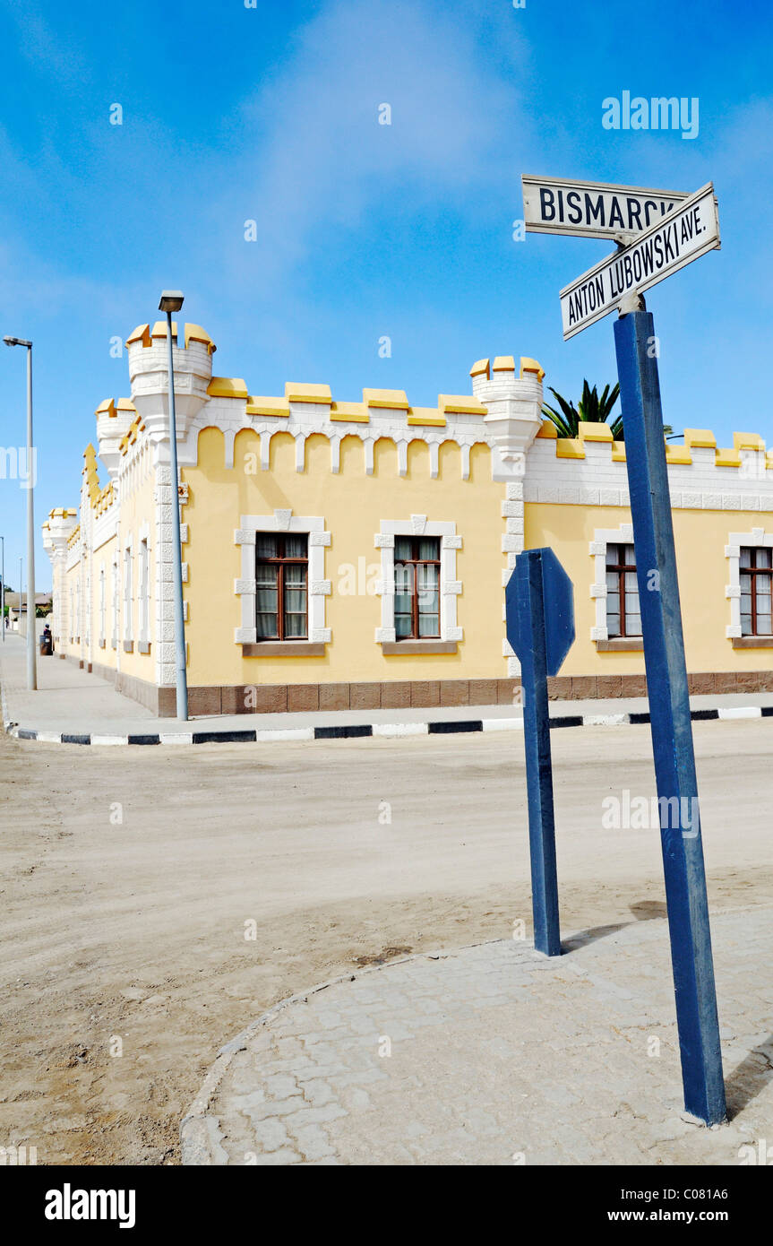 Alte Kaserne building in Bismarckstrasse street, architecture built ...