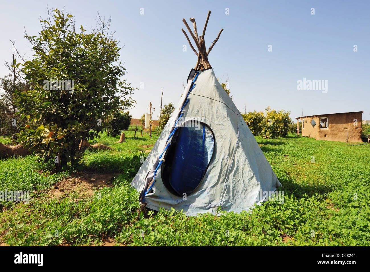 Native American Teepee High Resolution Stock Photography and Images - Alamy
