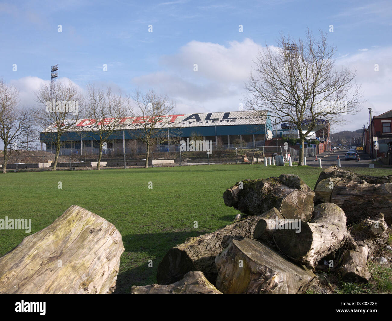 Oldham athletic hi-res stock photography and images - Alamy