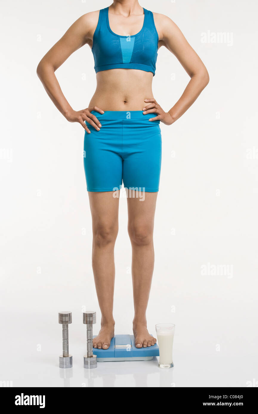 Scale out image hi-res stock photography and images - Alamy