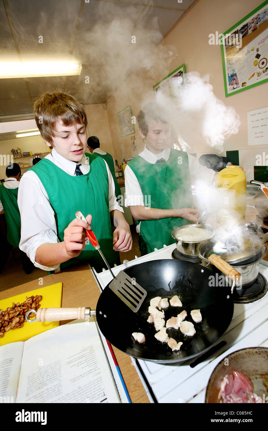 Burford school hi-res stock photography and images - Alamy