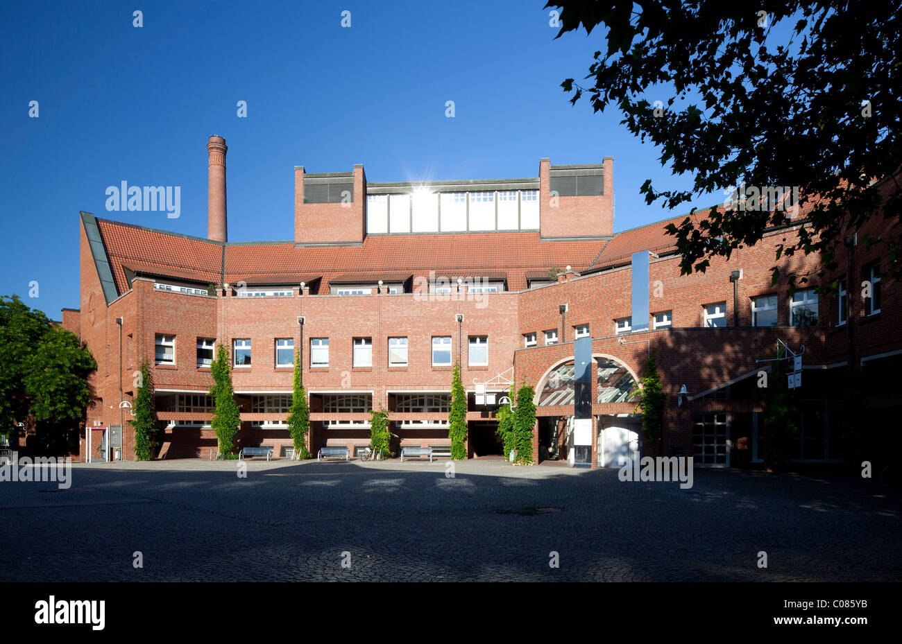 Campus Hollaendischer Platz, comprehensive university, University of ...